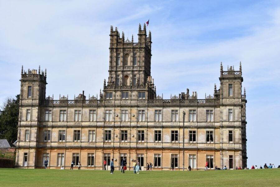Private Downton Abbey Day Tour, including Pub Lunch