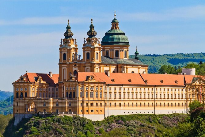 Private Full Day Trip to Hallstatt ,Salzburg and Melk from Vienna - Key Points