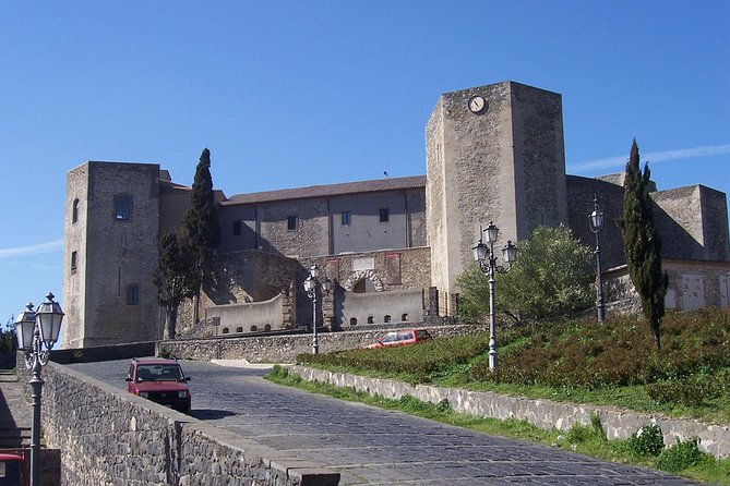 Private guide Melfi: an amazing walk through so many cultures from 11th century - Key Points