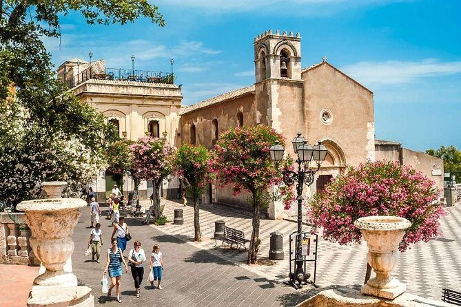Private Taormina Walking Tour & Greek Theatre