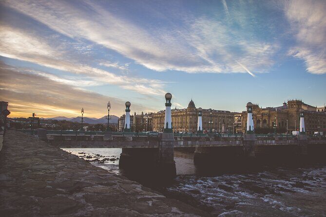 Private Tour San Sebastian & Getaria Fishing Village From Bilbao - Scenic Viewpoints and the Coastal Charm of Zarautz