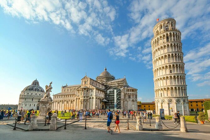Private Tour to Pisa and Lucca from Livorno cruise port