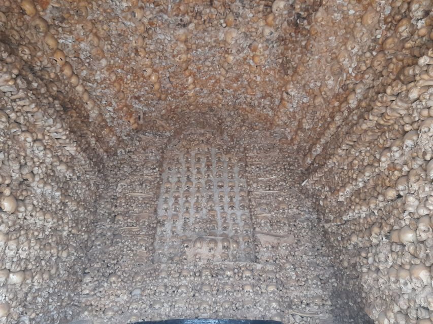 Private Tour to Silves Castle Whith Algarvian Wine Tasting