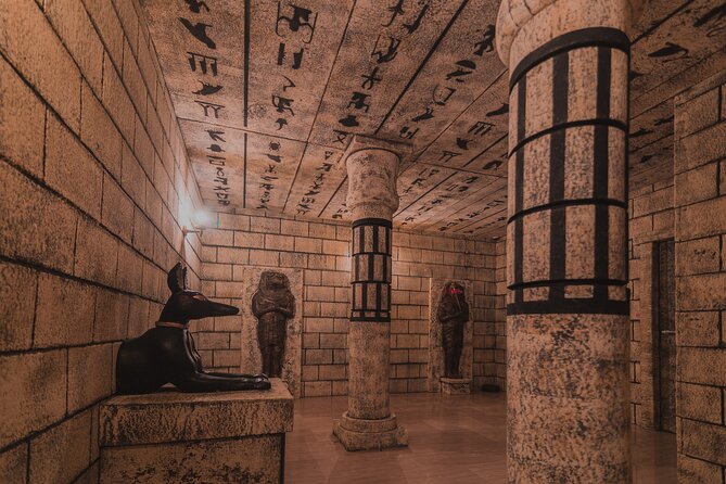 Private Tutankhamun's Tomb Live Escape Room in Berlin - Key Points