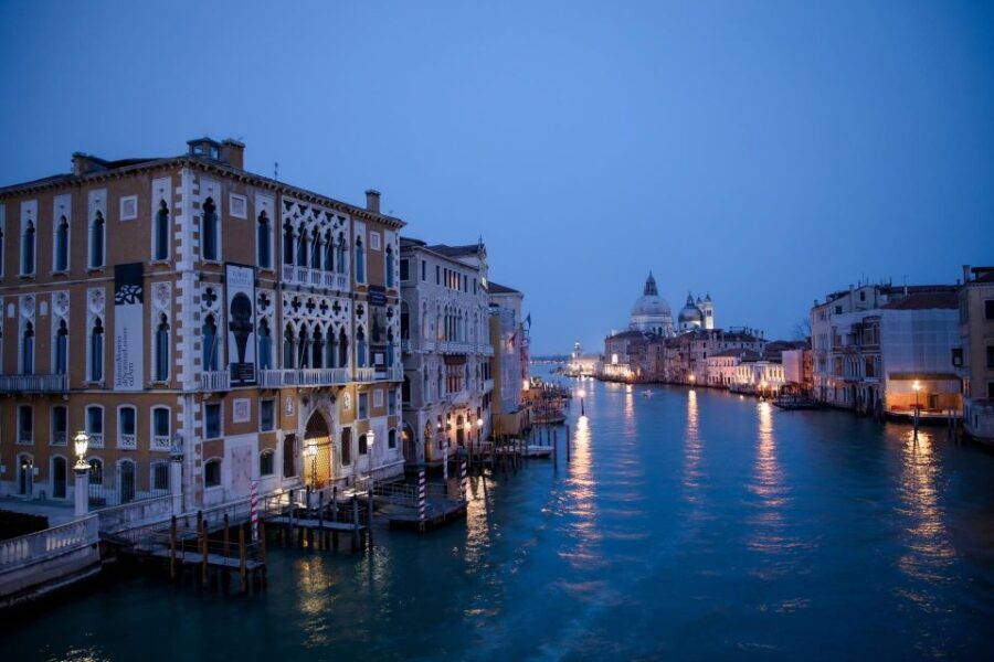 Punta Sabbioni: Venice By Night and Sunset Panoramic Cruise