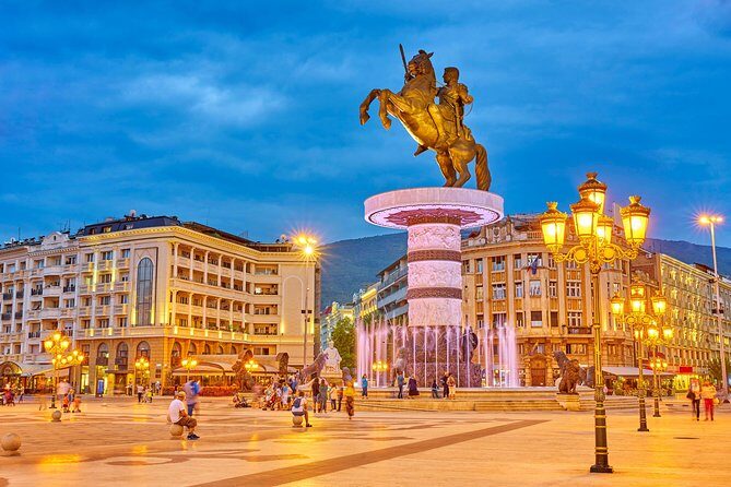 Relaxing Walking Tour in Skopje