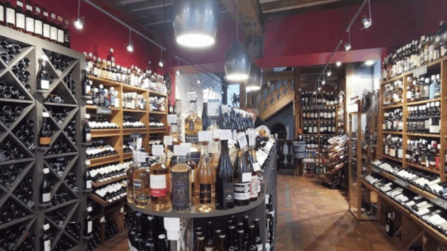 Rennes gourmet food walking tour : Taste Britanny's flavors