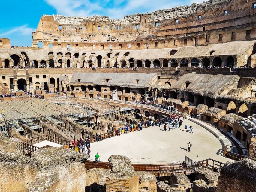 Rome: Colosseum, Roman Forum & Palatine Hill Tour