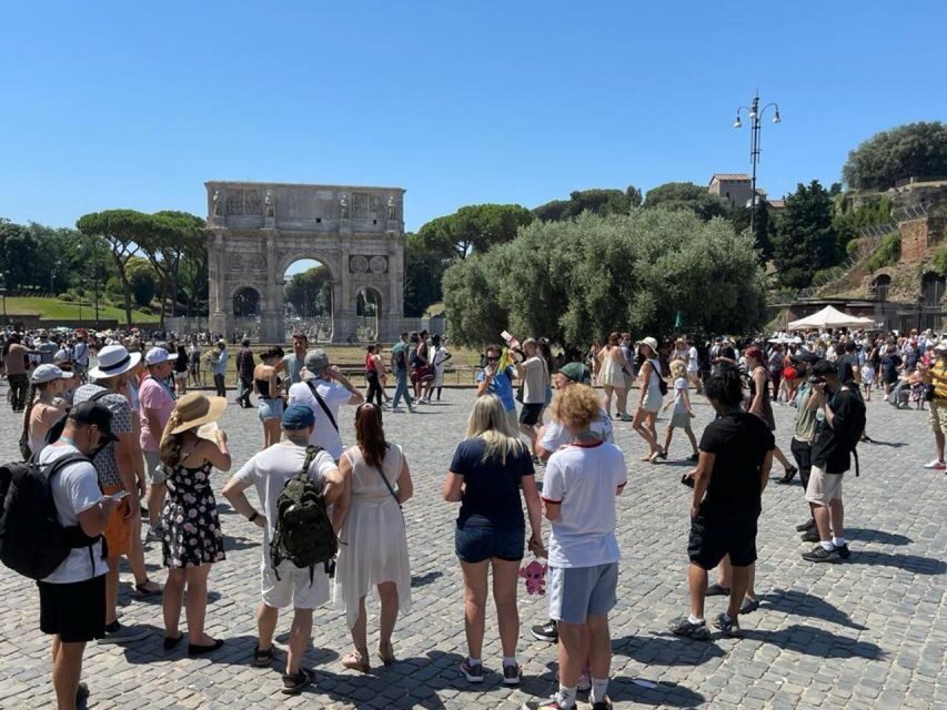Rome: Colosseum, Roman Forum & Trajan's Market Exterior Tour
