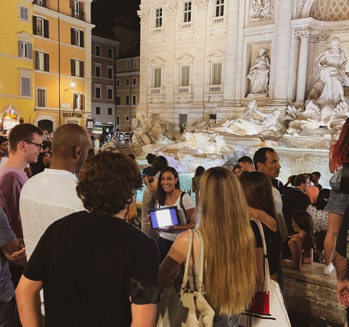 Rome: Under the Moonlight Evening Walking Tour