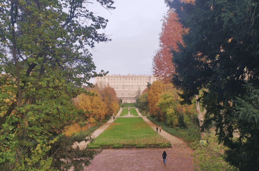 Royal Collections Gallery and Royal gardens: Private tour - A Closer Look at the Experience