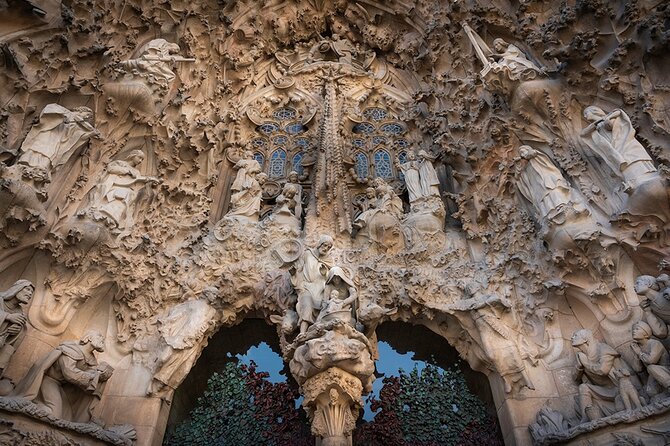Sagrada Familia Private Tour with Priority Entrance - What Makes the Guided Tour Special?