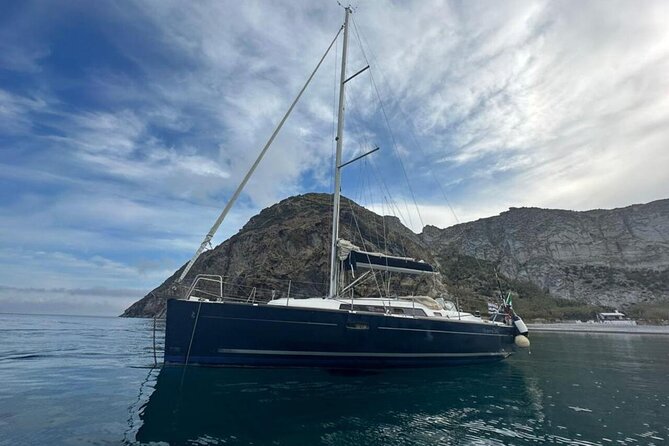 Sailing boat tour in Syracuse - What to Expect on the Sailing Boat Tour in Syracuse