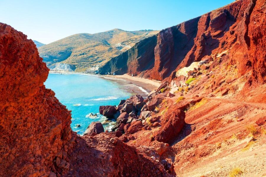 Santorini: Daily Bus Tour with Oia Sunset & optional Sailing