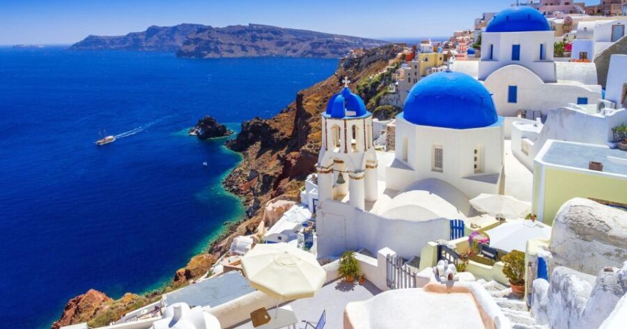 Santorini: Highlights prive tour & wine tasting-local guide