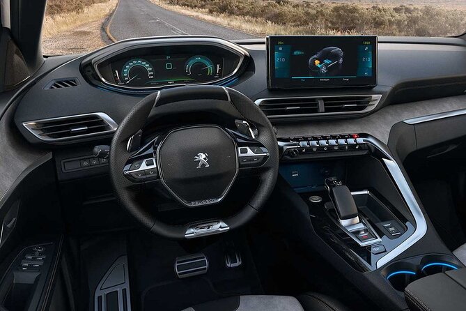 Santorini Private Transfers | Airport, Port & Beyond - Key Points