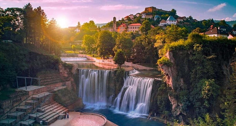 Sarajevo: Day Tour to Jajce, Travnik, Waterfalls, Pliva Lake - Exploring the Route and Major Stops