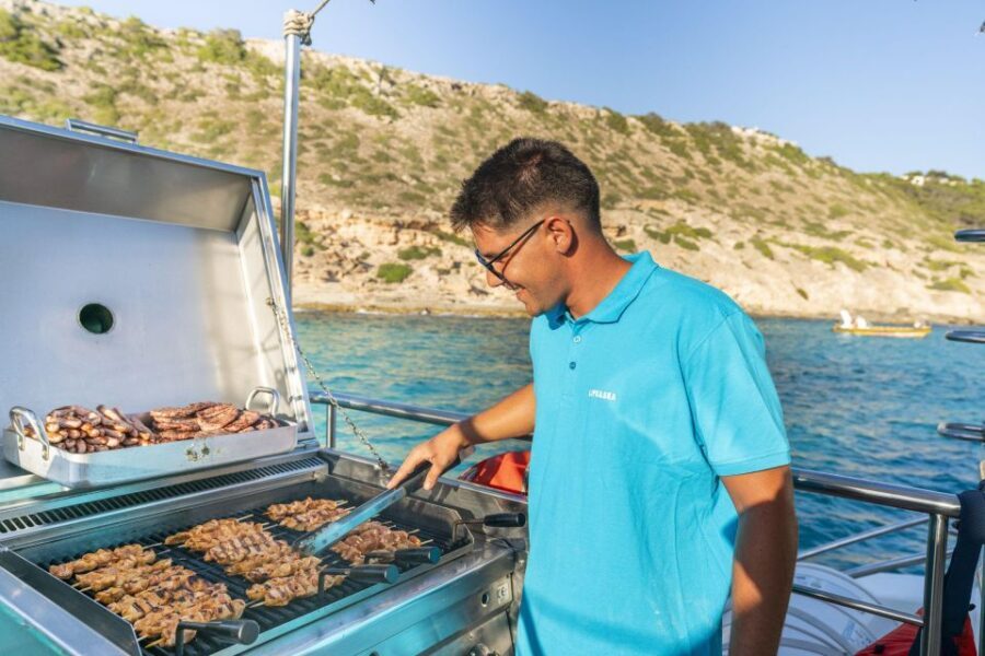 S'Arenal: Sunset Catamaran Cruise with BBQ