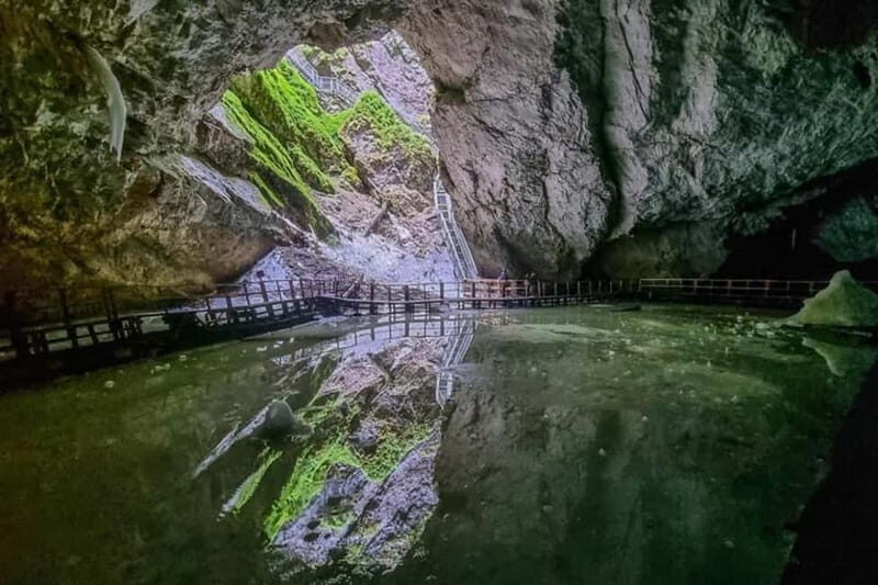Scarisoara-World greatest Ice cave: one day tour from Oradea