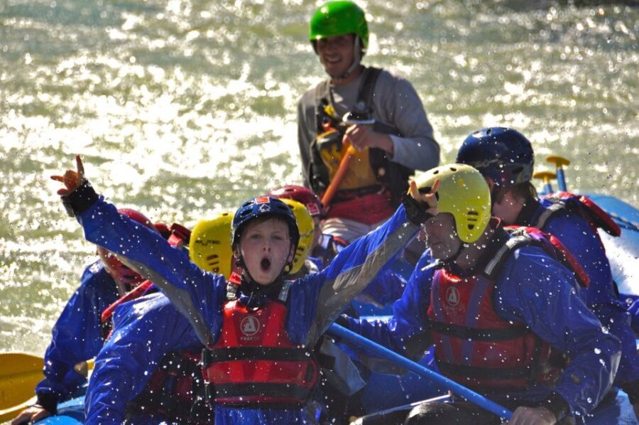 Setesdal, Evje: Family Rafting on the beautiful Otra river