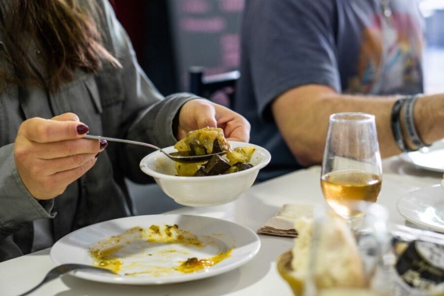 Seville: Flavors of Andalucía Guided Food Tour with Tastings