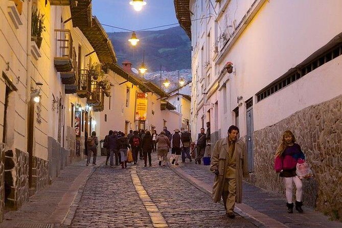 Seville Private Transfer to Granada with a Visit to Ronda