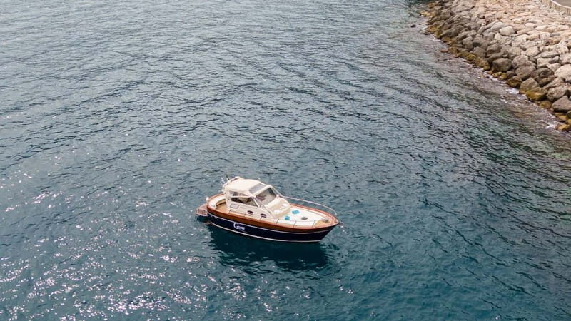 Shared Tour in The Amalfi Coast on our Apreamare 10 - Practical Details and What You Get