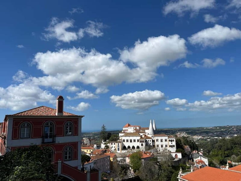Sintra: 2-Hour Guided Tuk-Tuk Tour