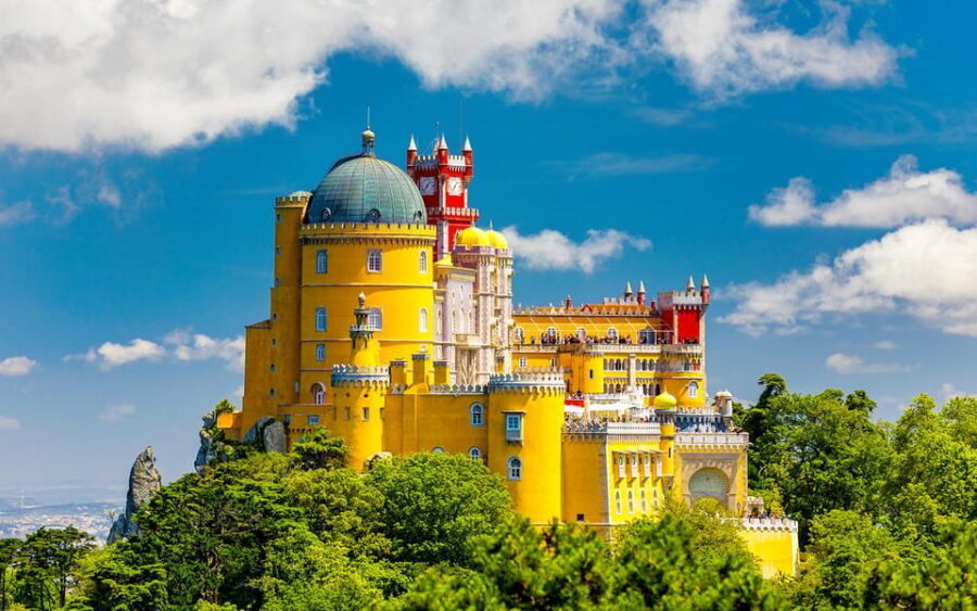 Sintra, Cabo da Roca & Cascais Private Tour (Up to 6 Pax) - Detailed Breakdown of the Itinerary