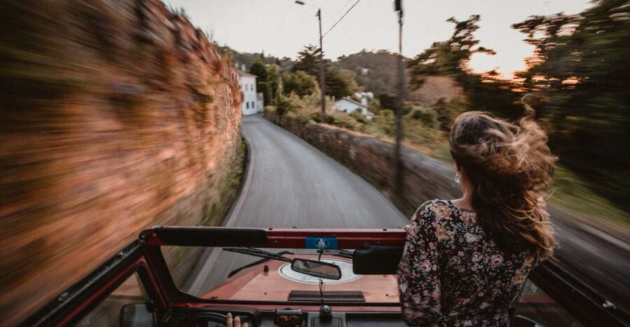 Sintra: Historical Jeep Tour