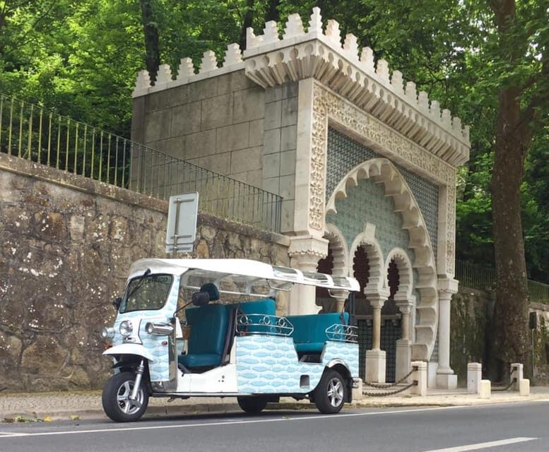 Sintra: History and Sightseeing Tuk Tuk Tour
