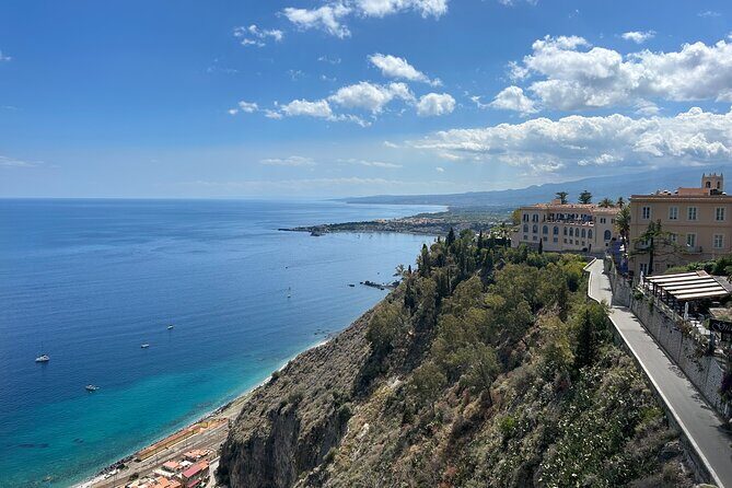Skip-the-Line Taormina Half Day Greek Theater and Historic Center