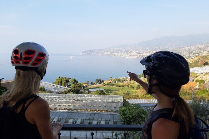 Small Group E-bike Tour in the Ligurian Riviera with Lunch