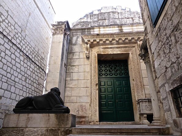 Split Diocletian Palace Highlights - Private walking tour - Key Points