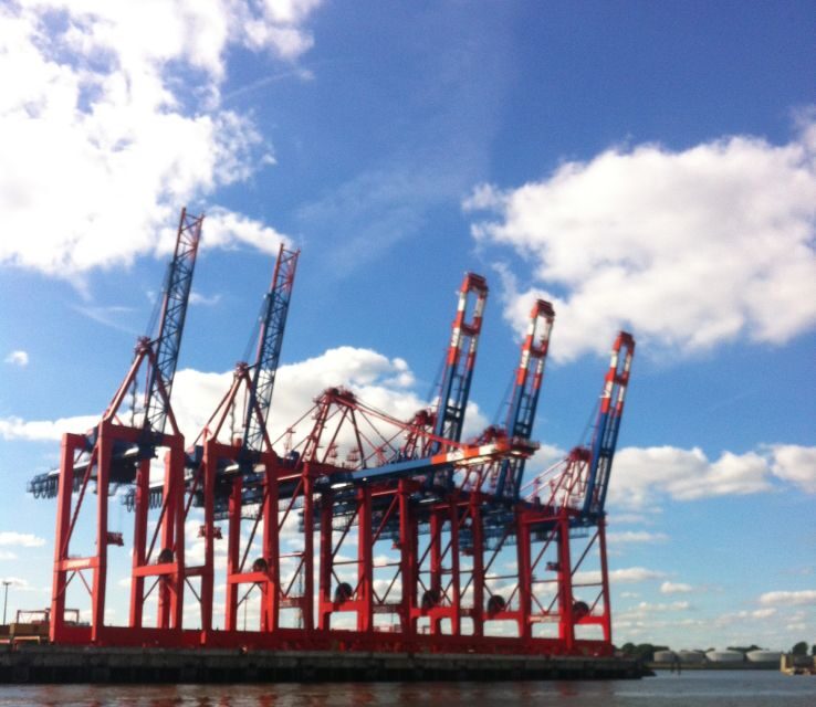 St. Michaels, Elbe Tunnel & Harbor 2-Hour Hamburg Tour