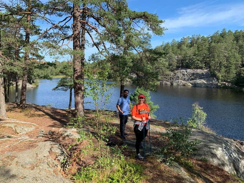 Stockholm: Nature Reserve Hiking Tour with Campfire Lunch