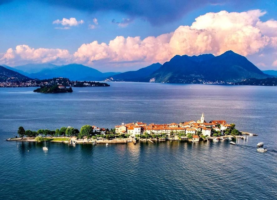 Stresa: Boat Cruise around the Borromean Islands