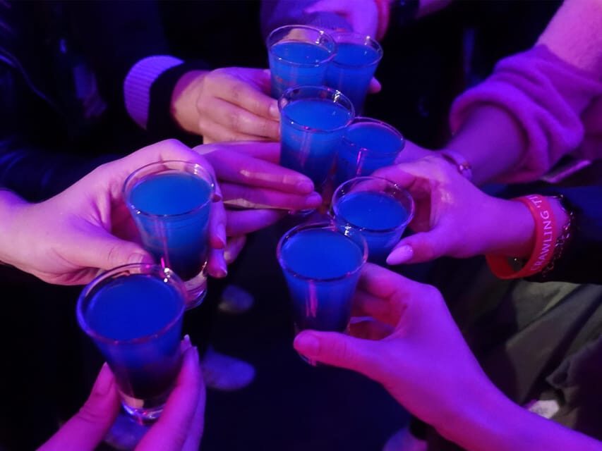 Stuttgart: Private pub crawl with insider-guide & free shots