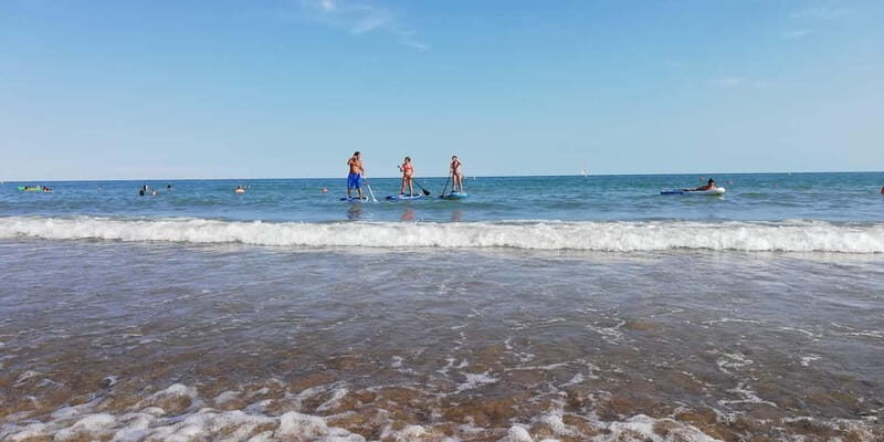 SUP lesson of approximately 1 hour at the Jesolo beach.