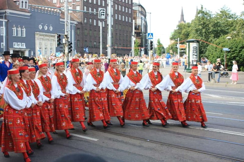 Tallinn: Highlights Shore Excursion with Return Transfer