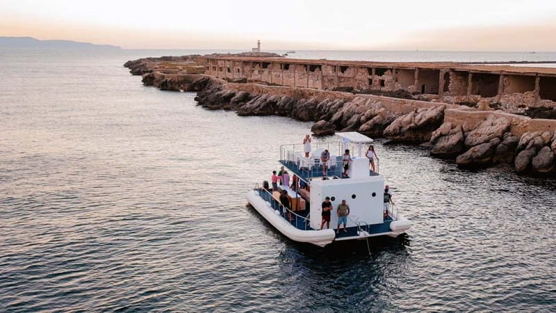 TAORMINA: BOAT PARTY IN TAORMINA ON A CATAMARAN