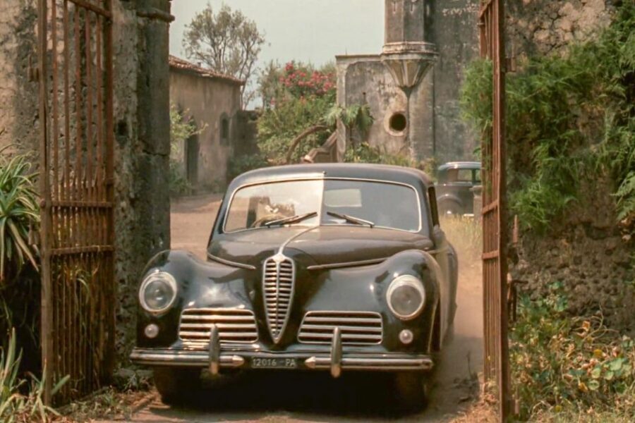 Taormina: Godfather Vs Mafia Tour with Pasta Lunch