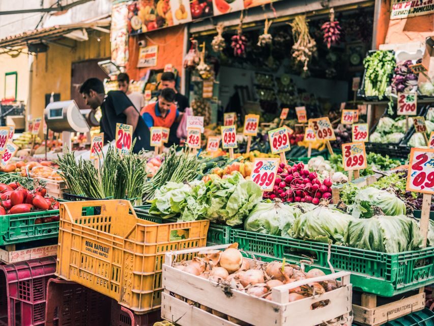 Taormina: Market, Cooking Class & Meal at a Local's Home
