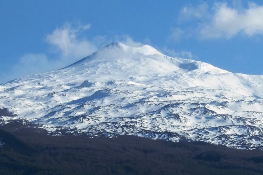Taormina/Naxos: Mount Etna & Alcantara Gorges Tour w/ Pickup - Transport, Timing, and Group Size