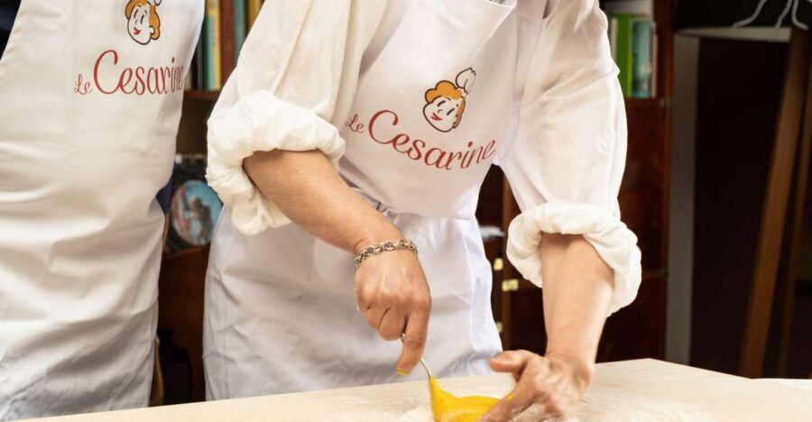 Taormina: Pasta & Tiramisu Cooking Class at a Local's Home