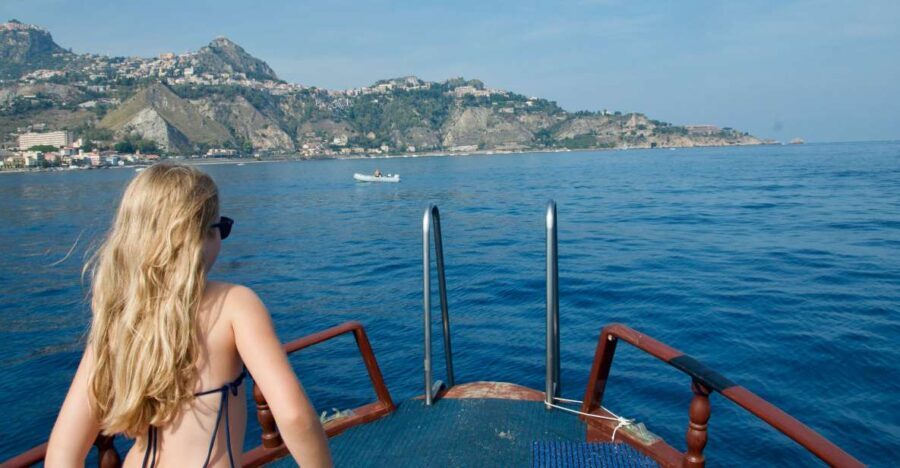 Taormina: White Lotus Tour