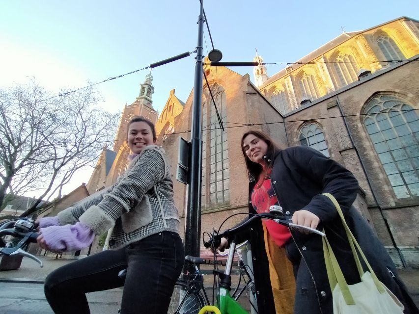 The Hague: Street Art Tour by Bike