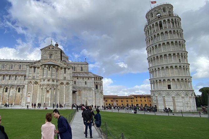 The Leaning Tower of Pisa and Renaissance Florence Private Tour from Tuscany - Key Points