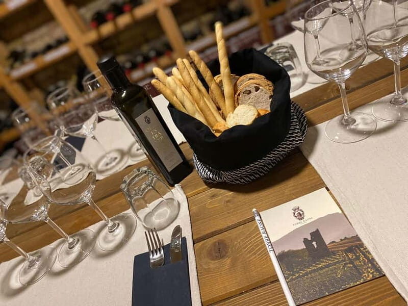 Torre Raone: the tradition of the vineyards