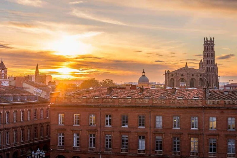 Toulouse and its monuments - guided walking tour in Spanish